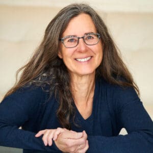 Biography and High Res Photo - Kathy Stinson